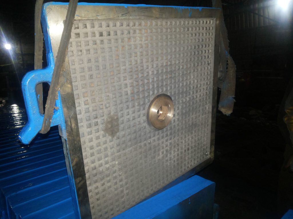 P.P. CERAMIC TYPE NO CORNER SQUARE CHAMBER PLATES - YO-TANA MACHINE ...